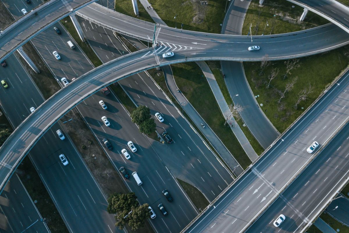 Intelligent transport systems: what makes them so smart?